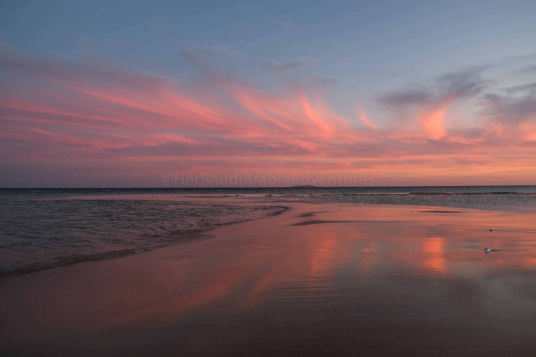 Sunset at Haddah Beach | Her Saudi Arabia Adventures
