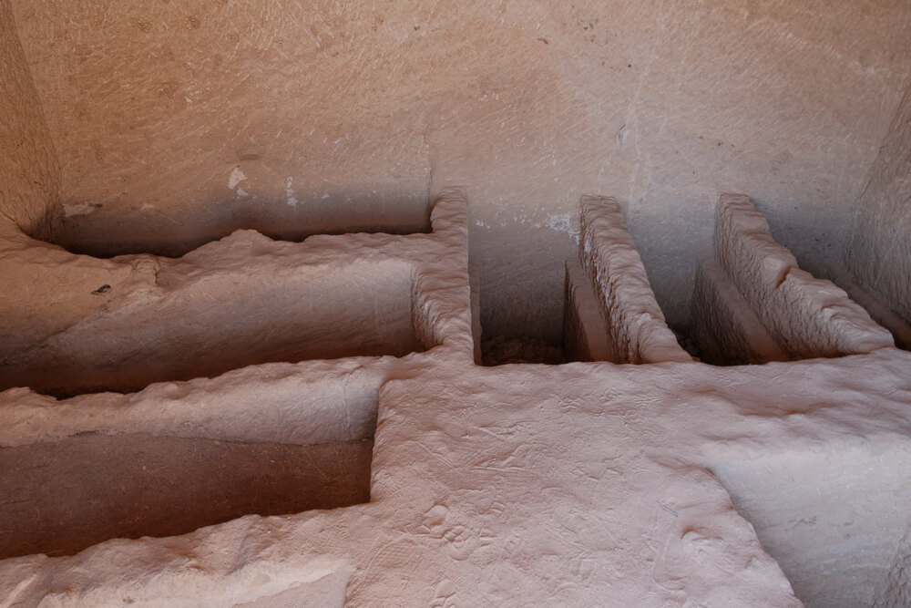 The Midian tombs: a little-known archaeological treasure in Al Bad ...