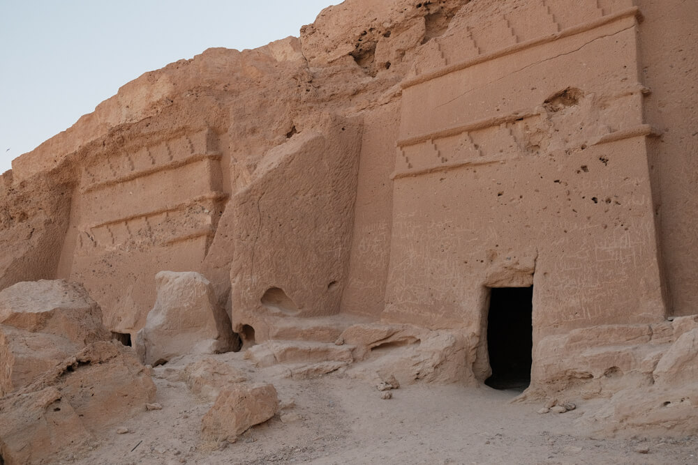 The Midian tombs: a little-known archaeological treasure in Al Bad ...